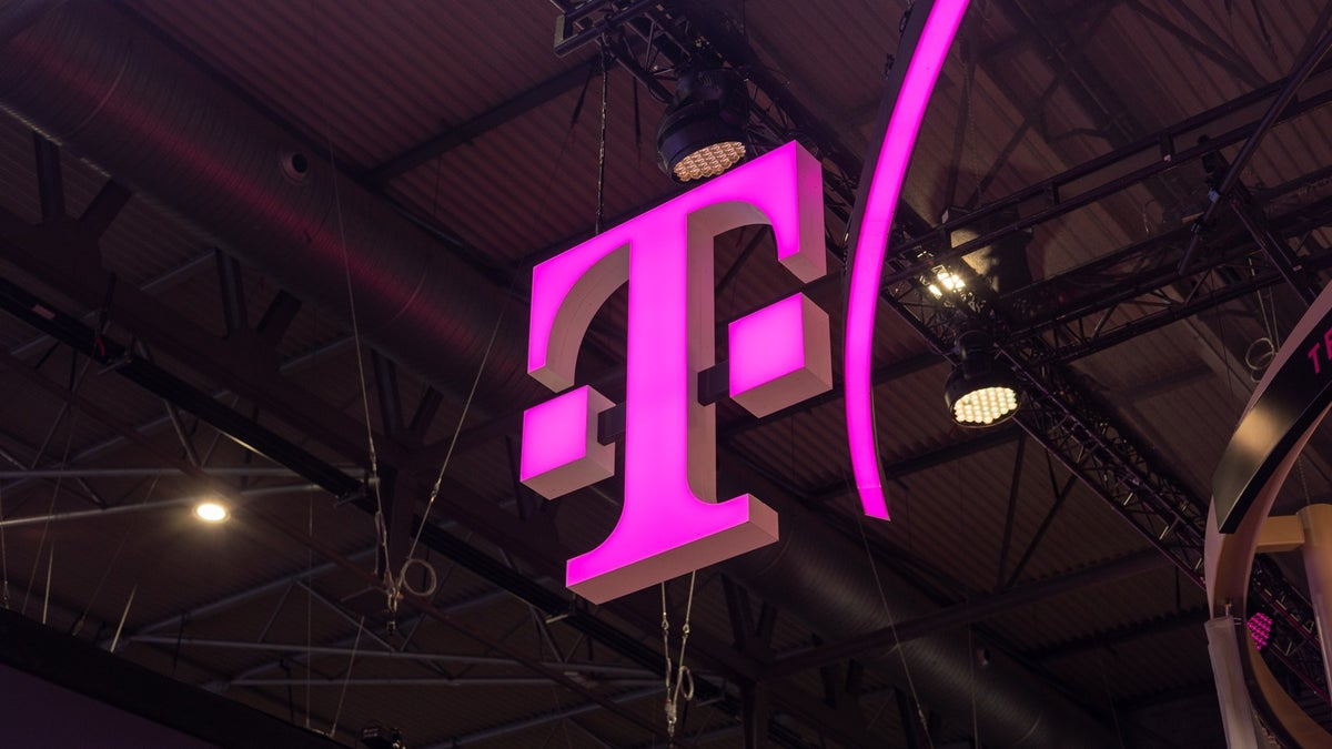 美国T-Mobile、Verizon和AT&T网络对比：最新评估超越速度，揭晓预料之中的王者 |TePhone.com