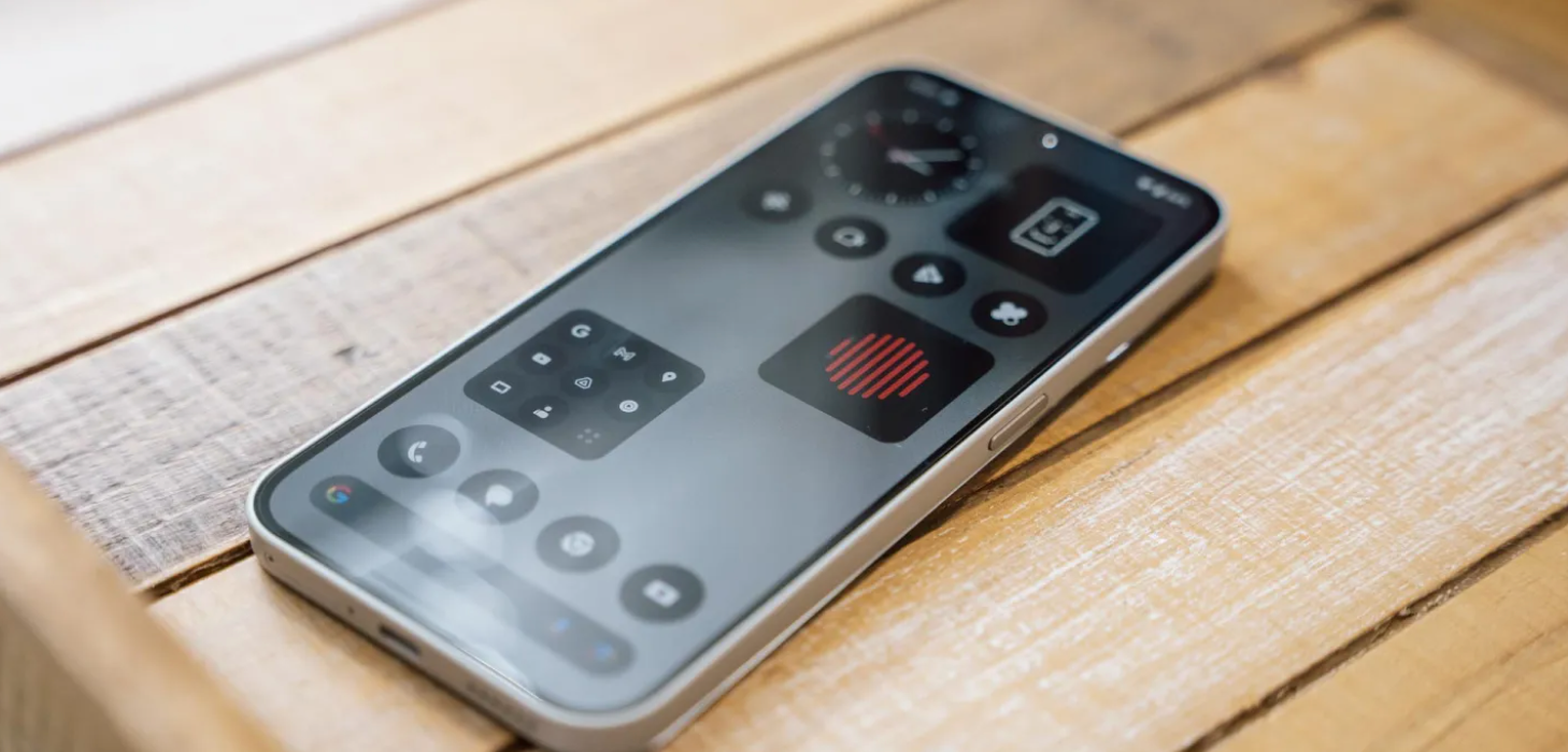 Nothing 推出 AI 驱动的“新闻报道员”小工具 |TePhone特锋手机网